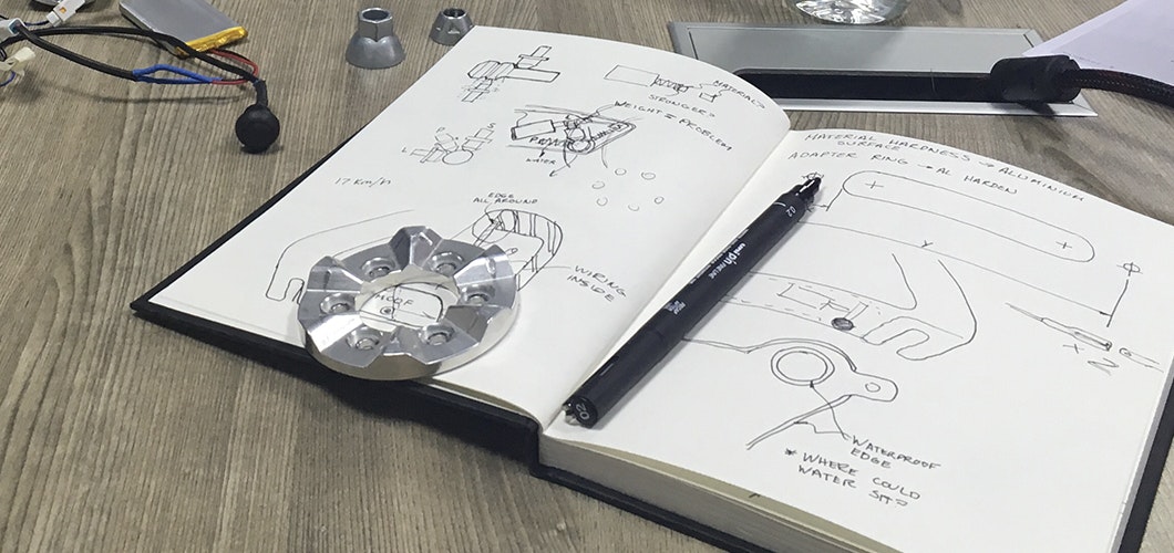 The Stealth Lock: Can I Kick It? Yes, You Can. - VanMoof Blog - English